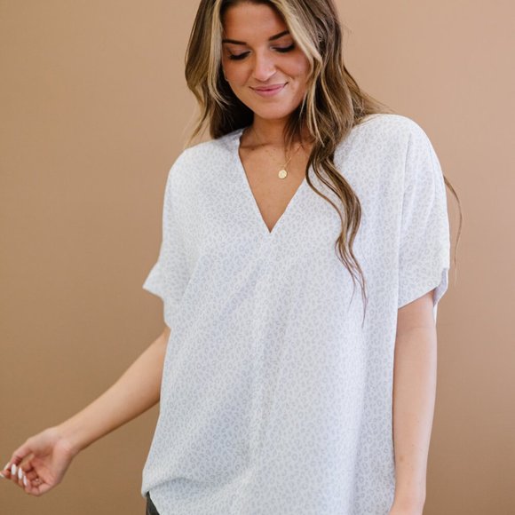 JODIFL | Tops | Jodifl Subtly Chic Full Size Run Leopard Print Blouse ...